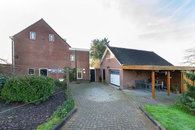 Woning Hoge Heijningsedijk 12 Heijningen - Oozo.nl