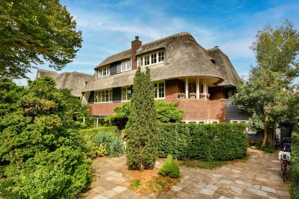 Woning Julianalaan 27 Overveen - Oozo.nl