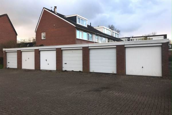 Garage Schweitzerstraat 150F Hoofddorp - Oozo.nl