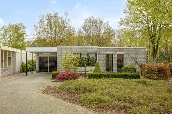 Woning Dr. Martin Luther Kingstraat 2 Hengelo (OV) - Oozo.nl