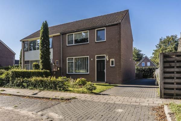 Woning Kastanjelaan 50 Bellingwolde - Oozo.nl