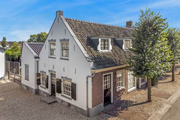 Woning Dorpsstraat 44 Schoonrewoerd - Oozo.nl