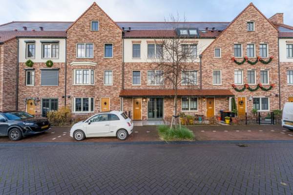 Woning Palissanderhout 50 Waddinxveen - Oozo.nl