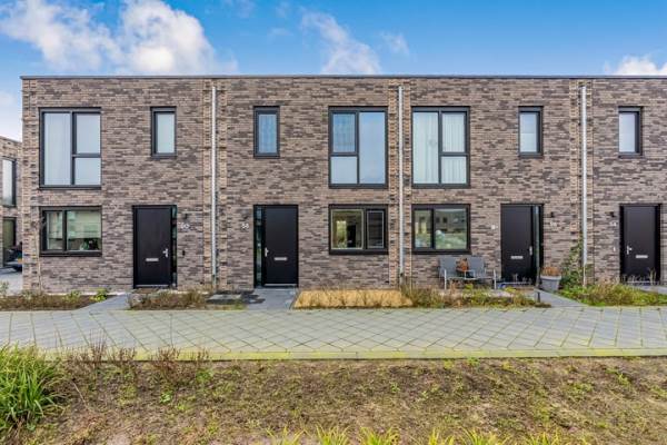 Woning Elizabeth Anscombestraat 58 Almere - Oozo.nl